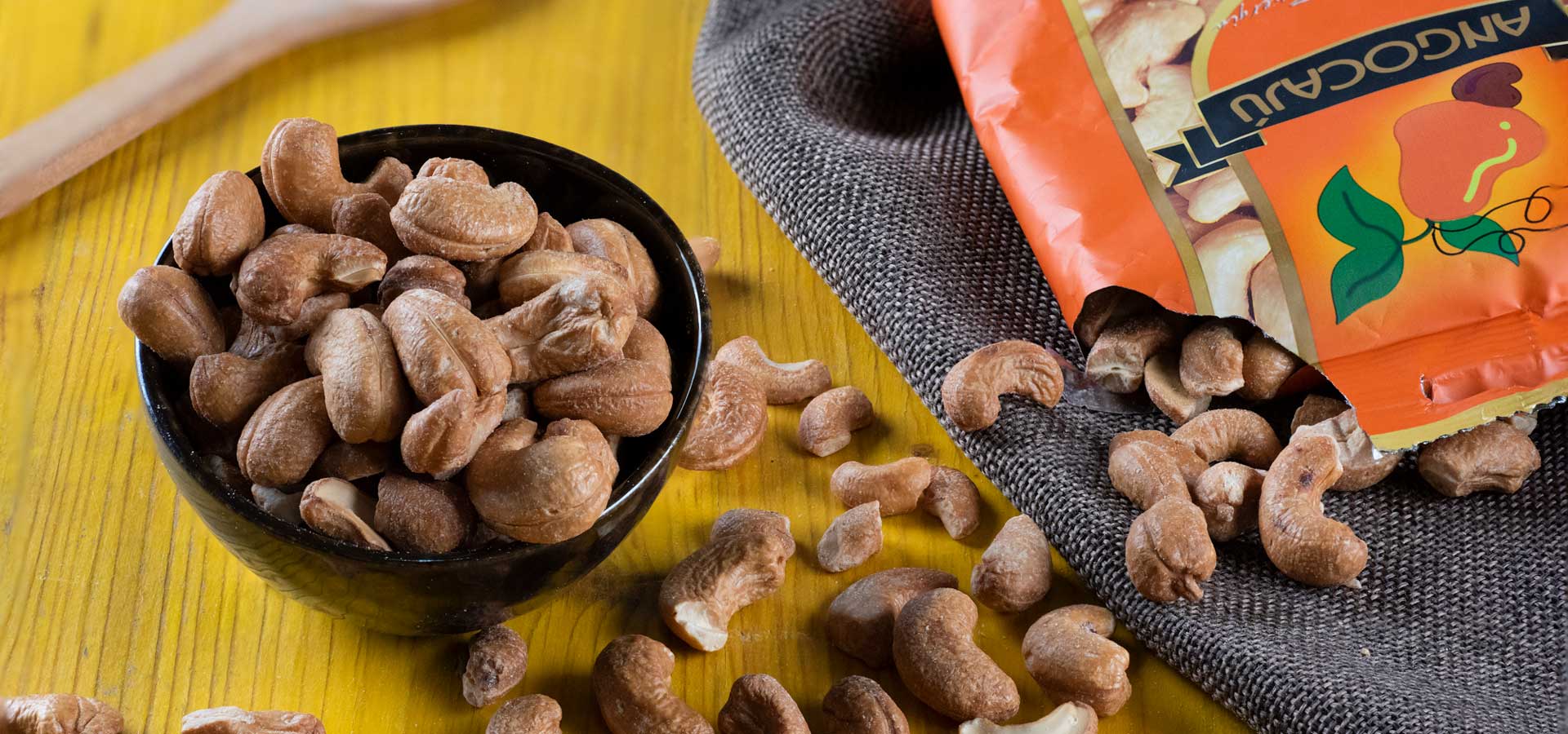 Catálogo | AngoCajú - Angola